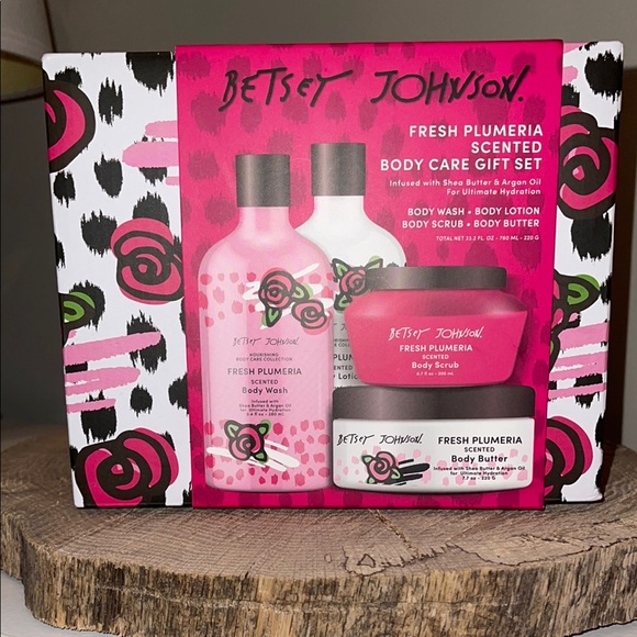 Betsey Johnson | Bath & Body | Betsey Johnson Fresh Plumeria Scented ...